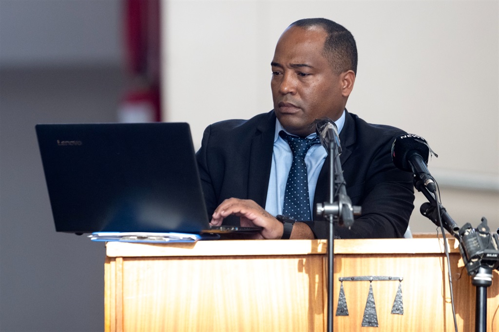 Joshlin: Dit het gelyk of Smith ‘beroemdheid-status geniet’ | Netwerk24