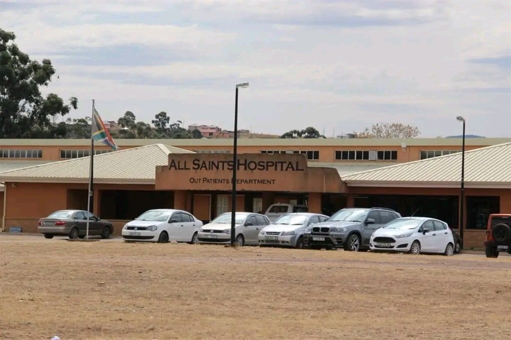 Shock as doctors moered at hospital! | Daily Sun