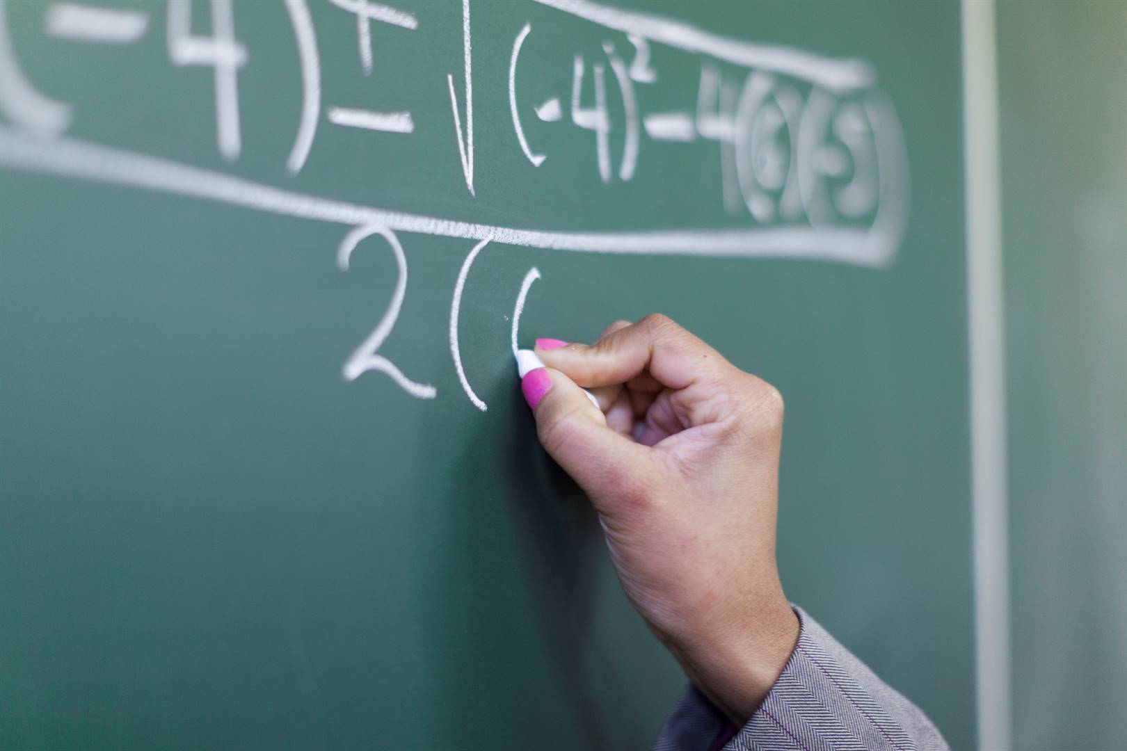 Toewysings vir onderwys, gesondheid, verdediging behou | Netwerk24