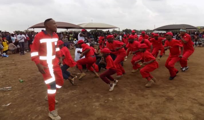 PICS: Dancers bring joy to kasi streets! | Daily Sun