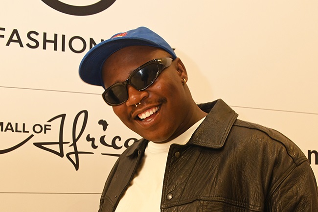 Lloyiso’s debut headlining show in London leaves fans in awe | News24