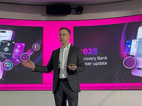 WRAP: Discovery launches revolutionary AI banking | News24