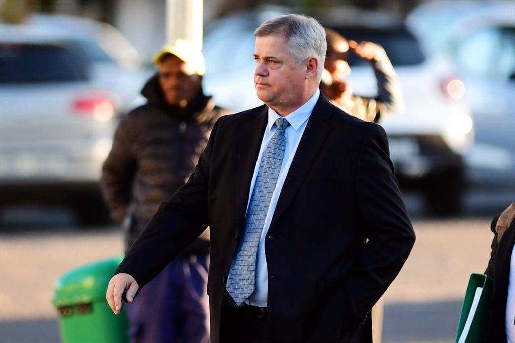Oudbankier in hof weens sy vrou se moord | Netwerk24