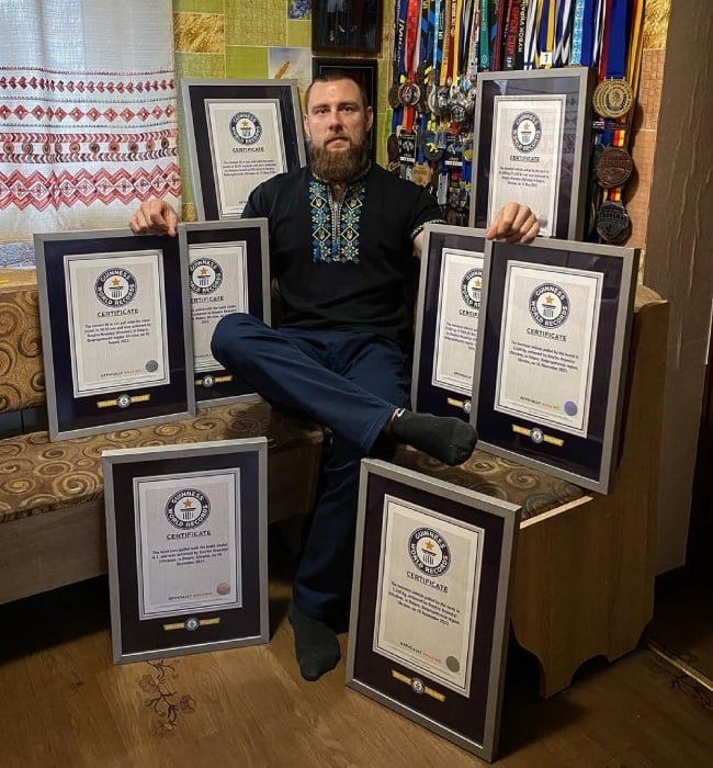 Meet the Ukrainian powerlifter who pulls heavy vehicles with his neck ...
