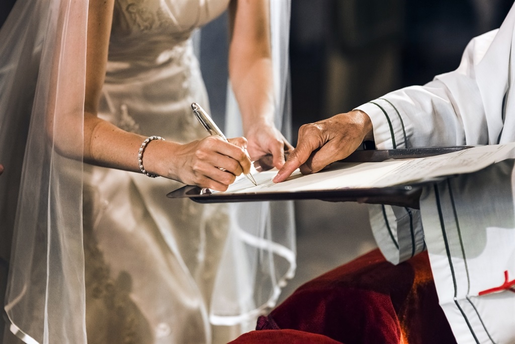 For love and money: A simple guide to choosing the best marital ...