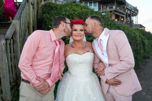 Polyamorous wedding 60 photos - Astyledwedding.com