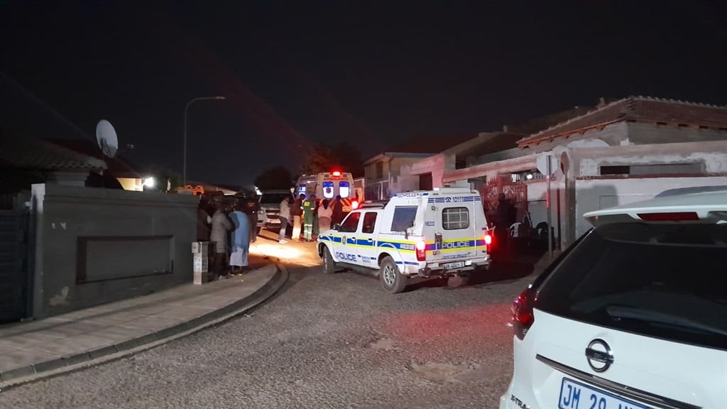 Family hostage drama: Cop kills himself, mzukulu found dead! | Daily Sun