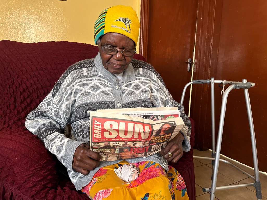 COMPETITION: How Daily Sun kept gogo Sasabona (95) on her toes! | Daily Sun