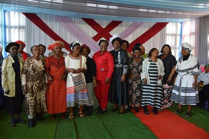 WATCH: Gogos say, gug'othandayo! | Daily Sun