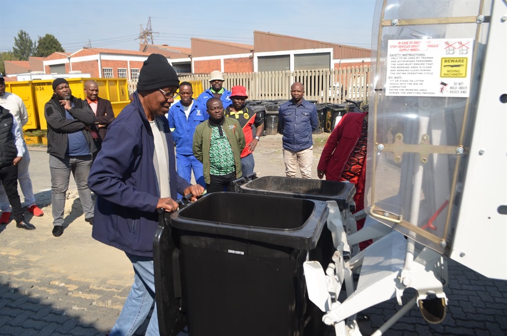 MMC to lazy workers: Clean up or face the axe! | Daily Sun