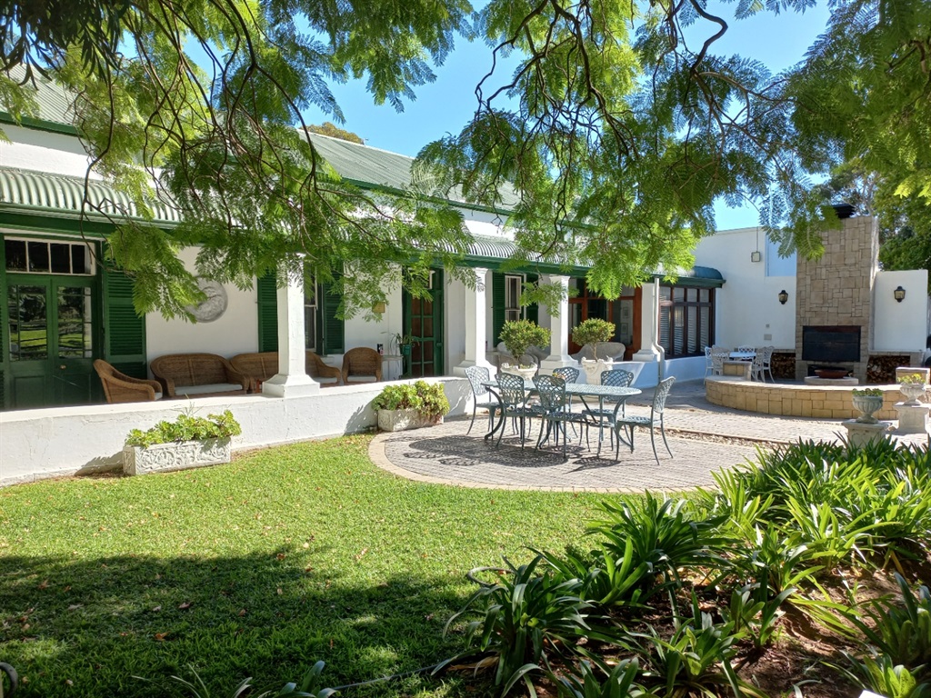 Barry House op Riverton, Robertson | Netwerk24