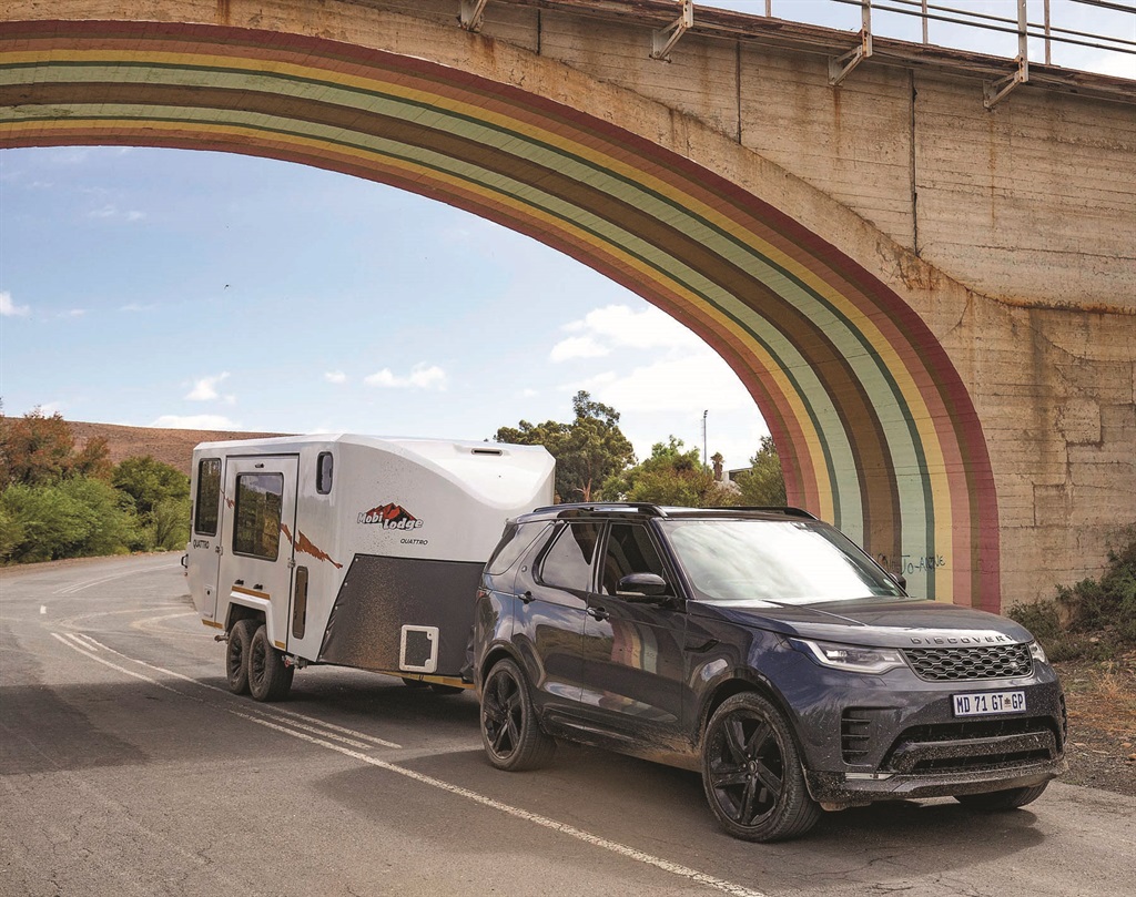 Sleeptoets: Sleep kommervry met die Land Rover Discovery Dynamic HSE ...