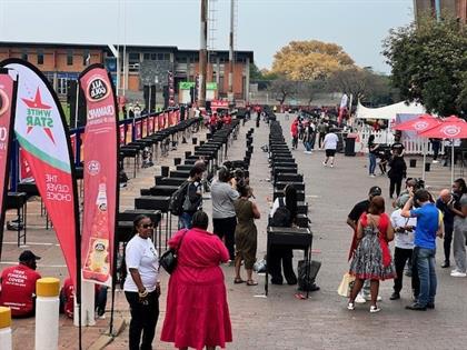 Mzansi celebrates sizzling braai party! | Daily Sun