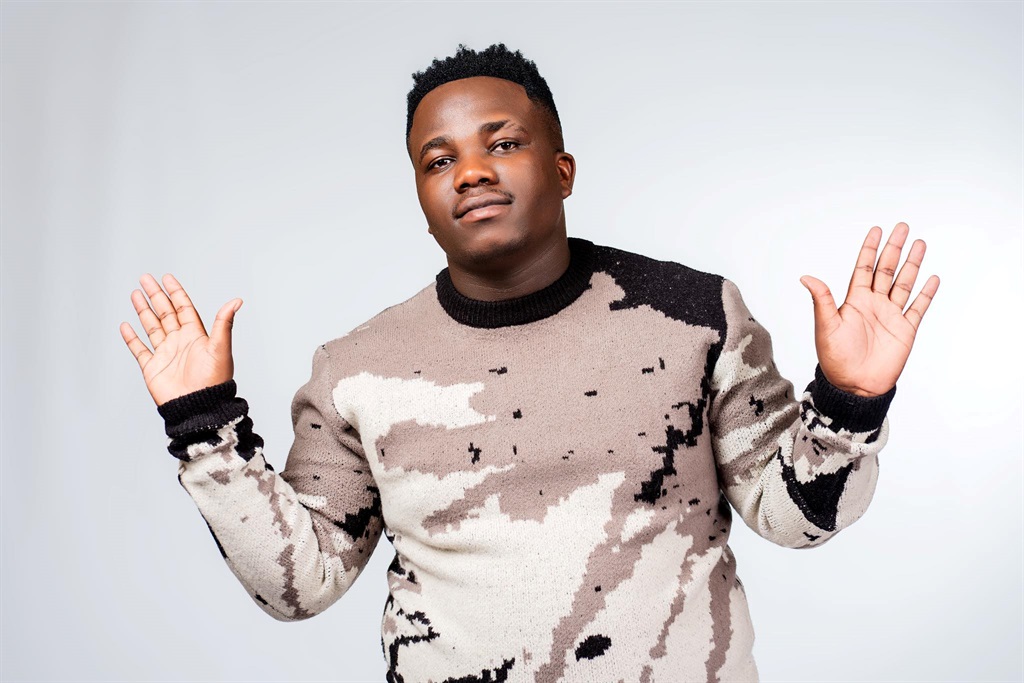 Maskandi fans vote for Gcwalisa 15 line-up! | Daily Sun