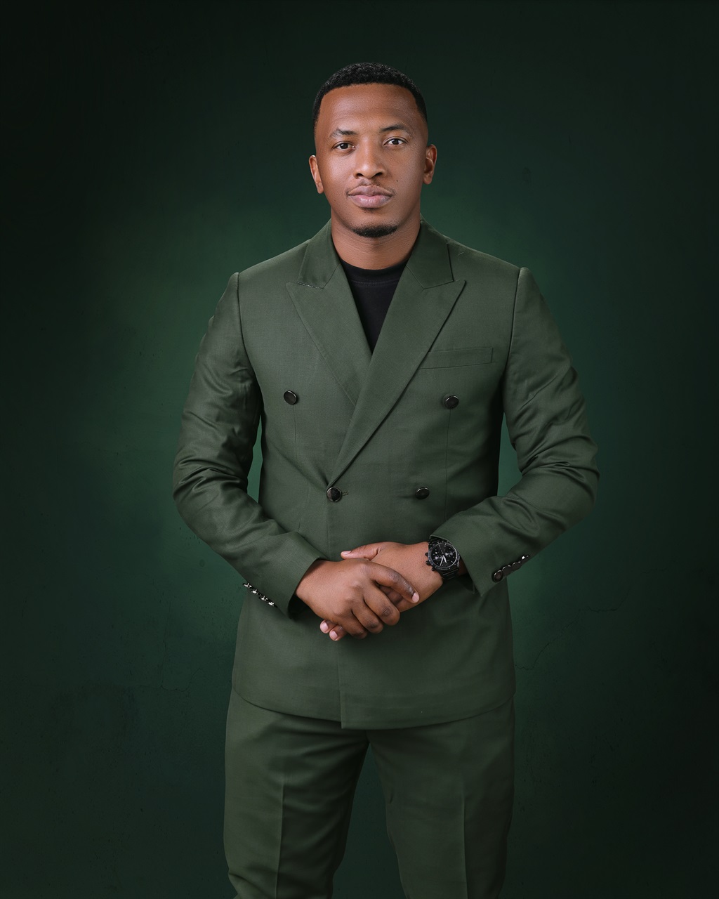 Dumi Mkokstad celebrates 25 years of music | Daily Sun