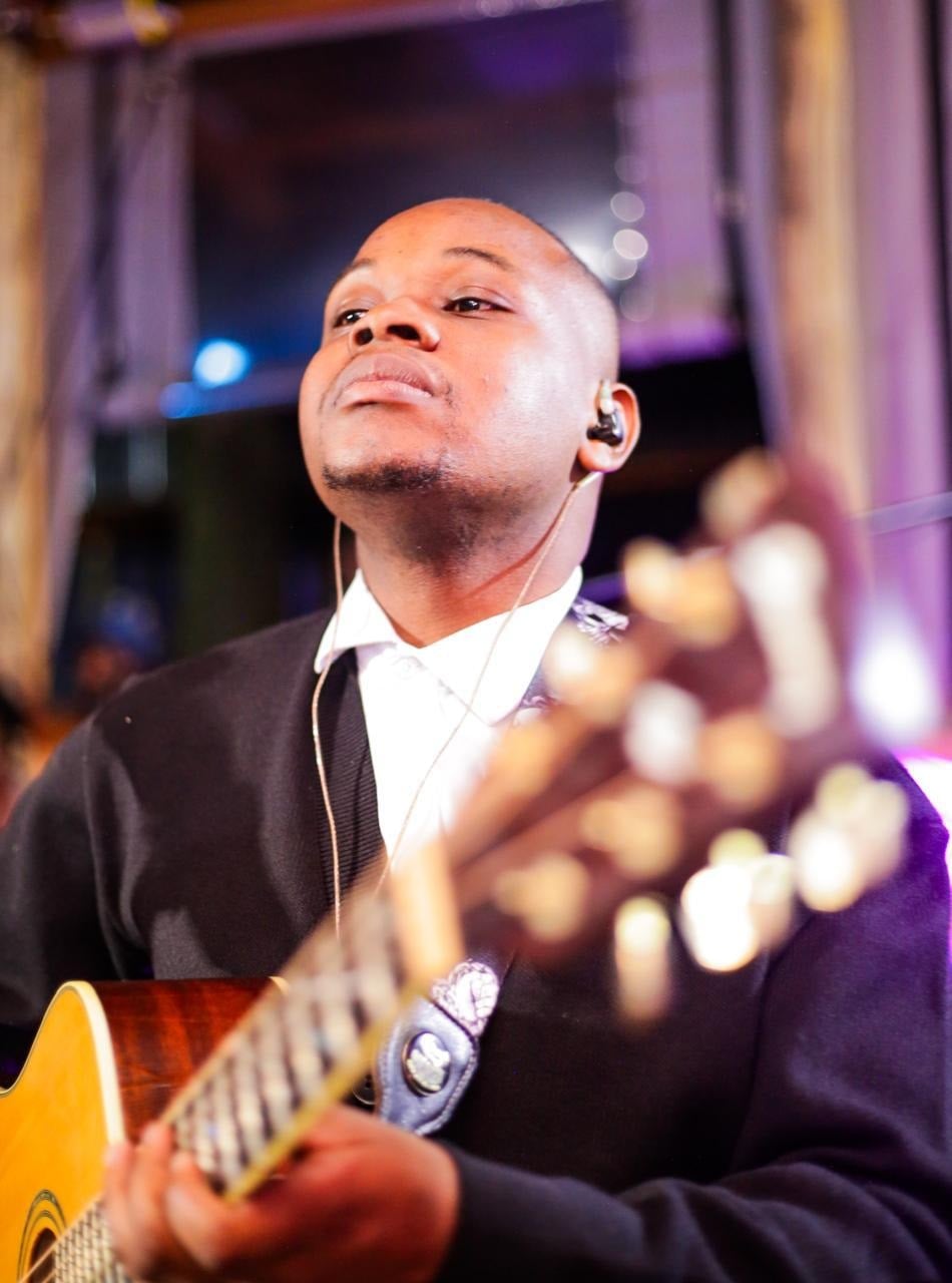 Musician pens heartfelt tribute to late mum! | Daily Sun