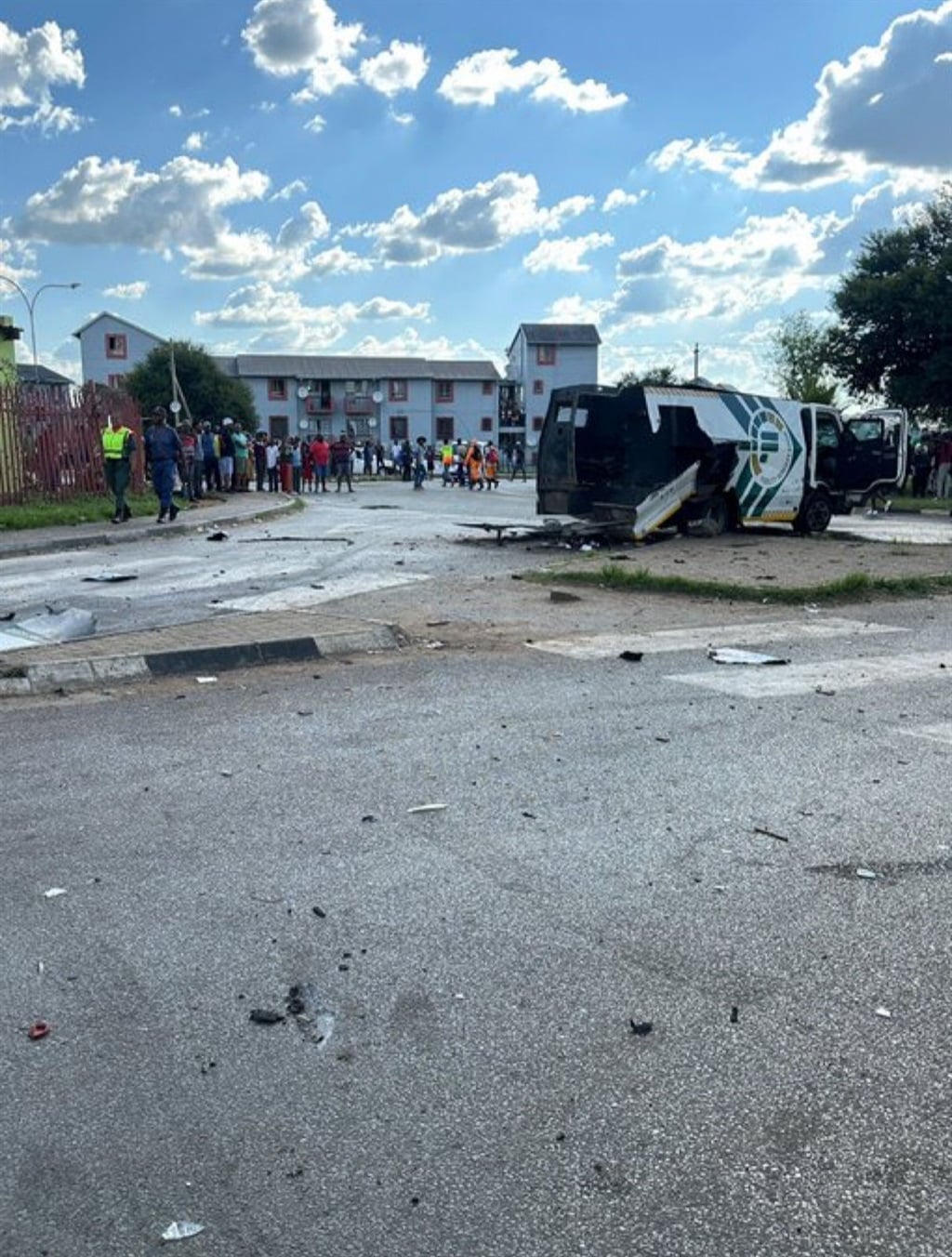 Amagata hunt for tsotsis after botched CIT robbery! | Daily Sun