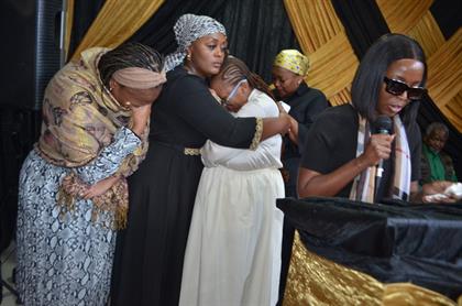 WATCH: Tears flow for Shawe family lost in car crash | Daily Sun
