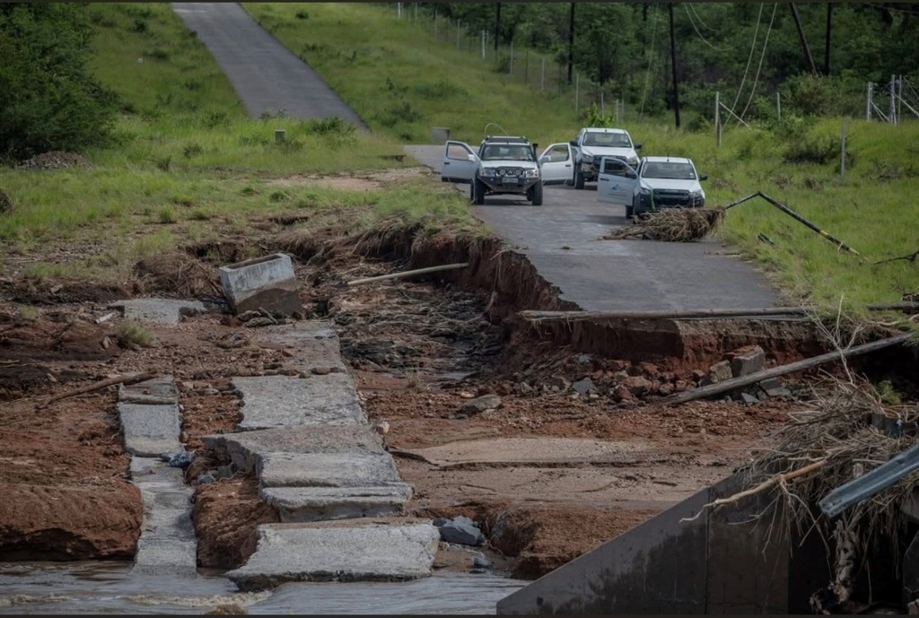 Limpopo floods death toll hits 20! | Daily Sun