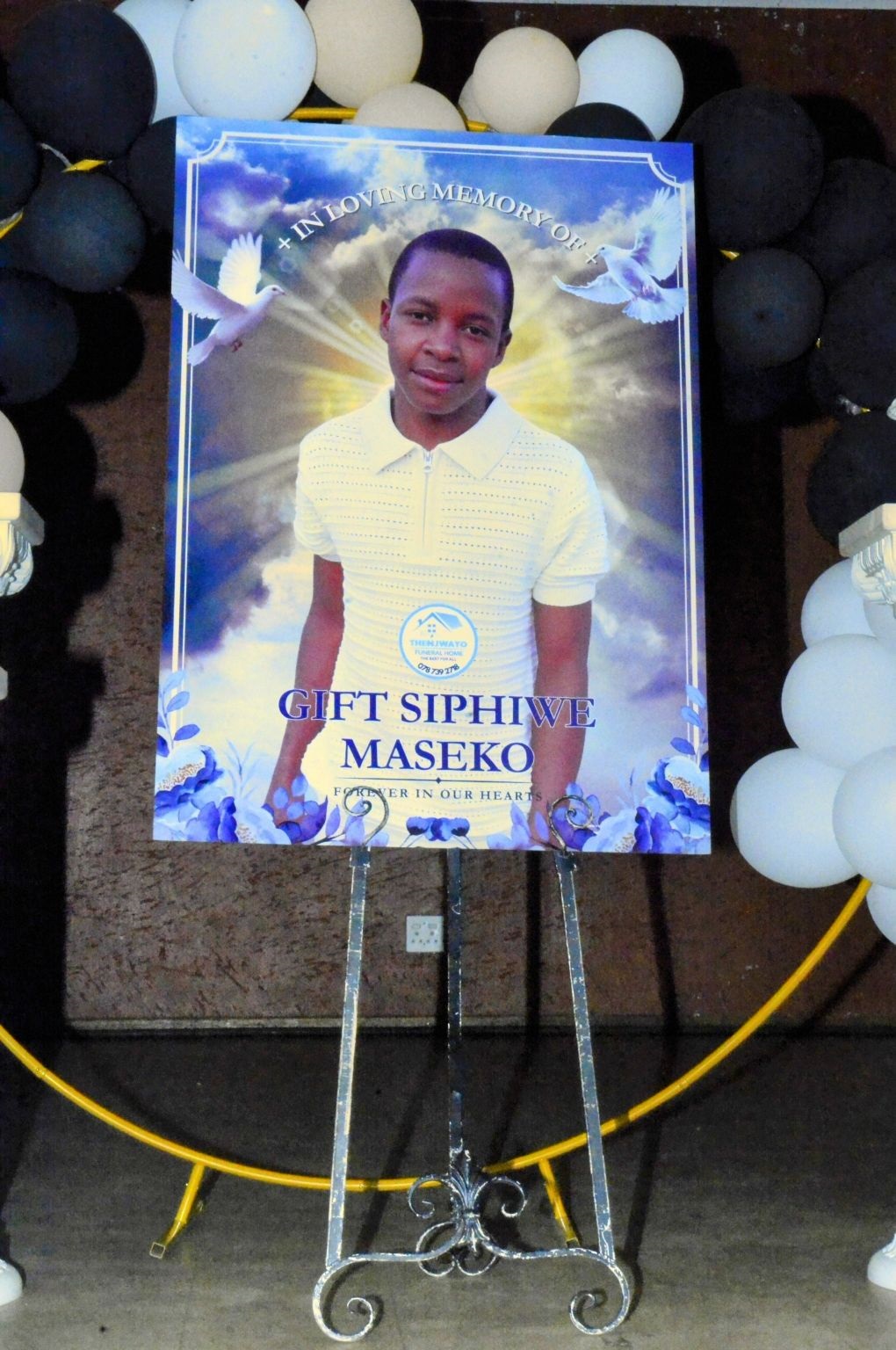 WATCH | Family: Gift, show your KILLERS you’re strong! | Daily Sun