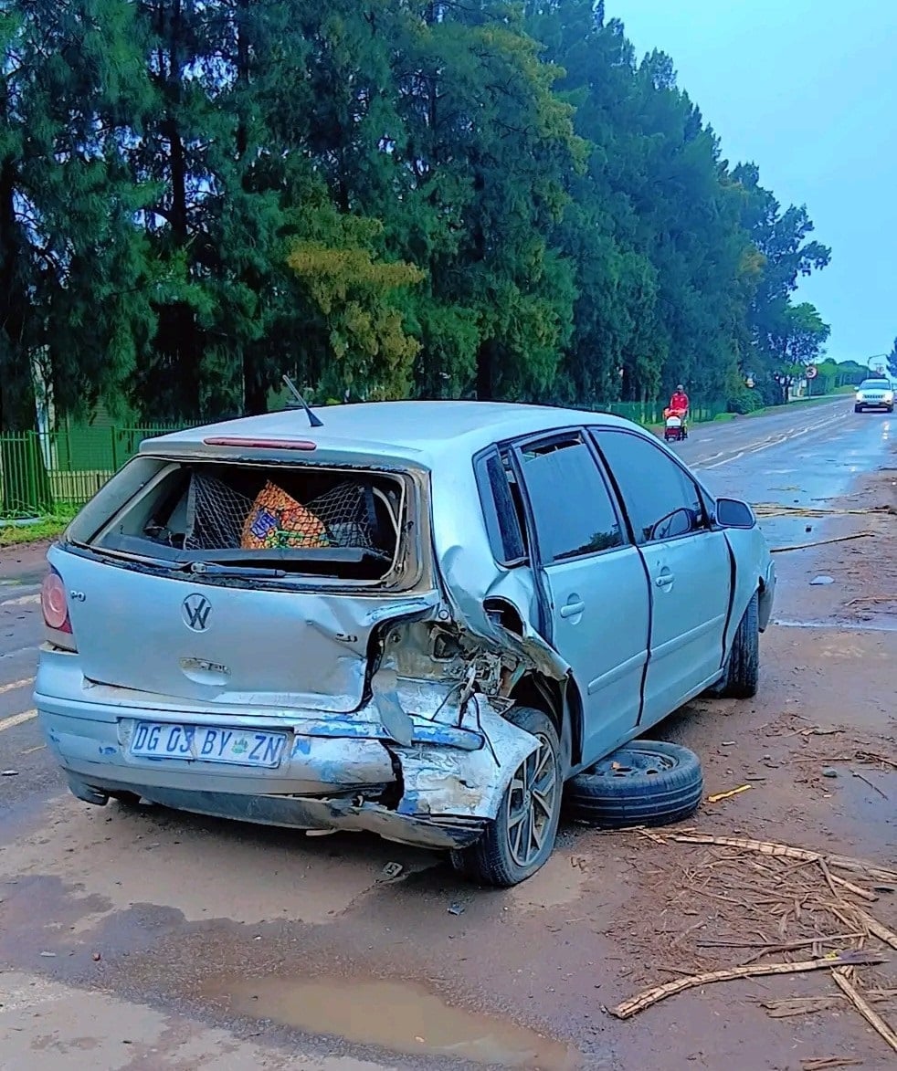 Reality TV star survives car crash! | Daily Sun