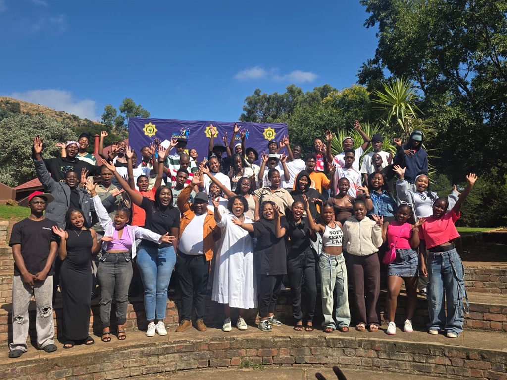 21 mitha raised for kids of slain cops! | Daily Sun