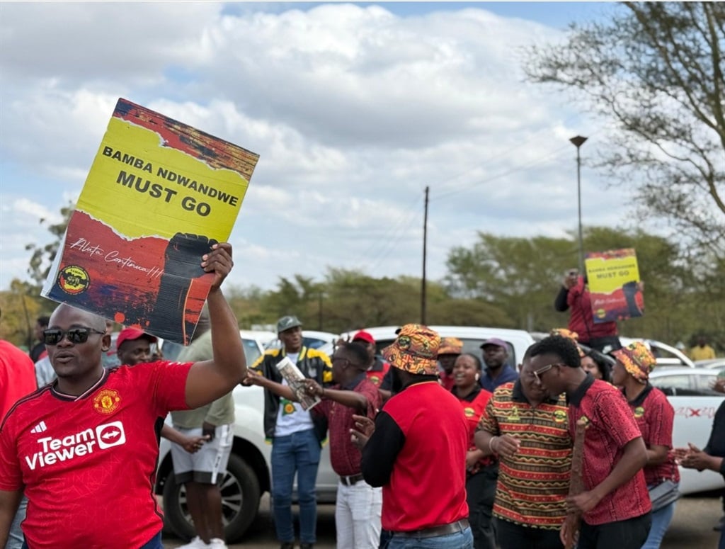 Workers demand boss be FIRED! | Daily Sun