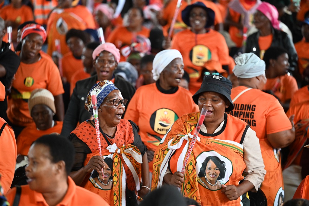 WATCH: Uzalo star's mum remembered | Daily Sun