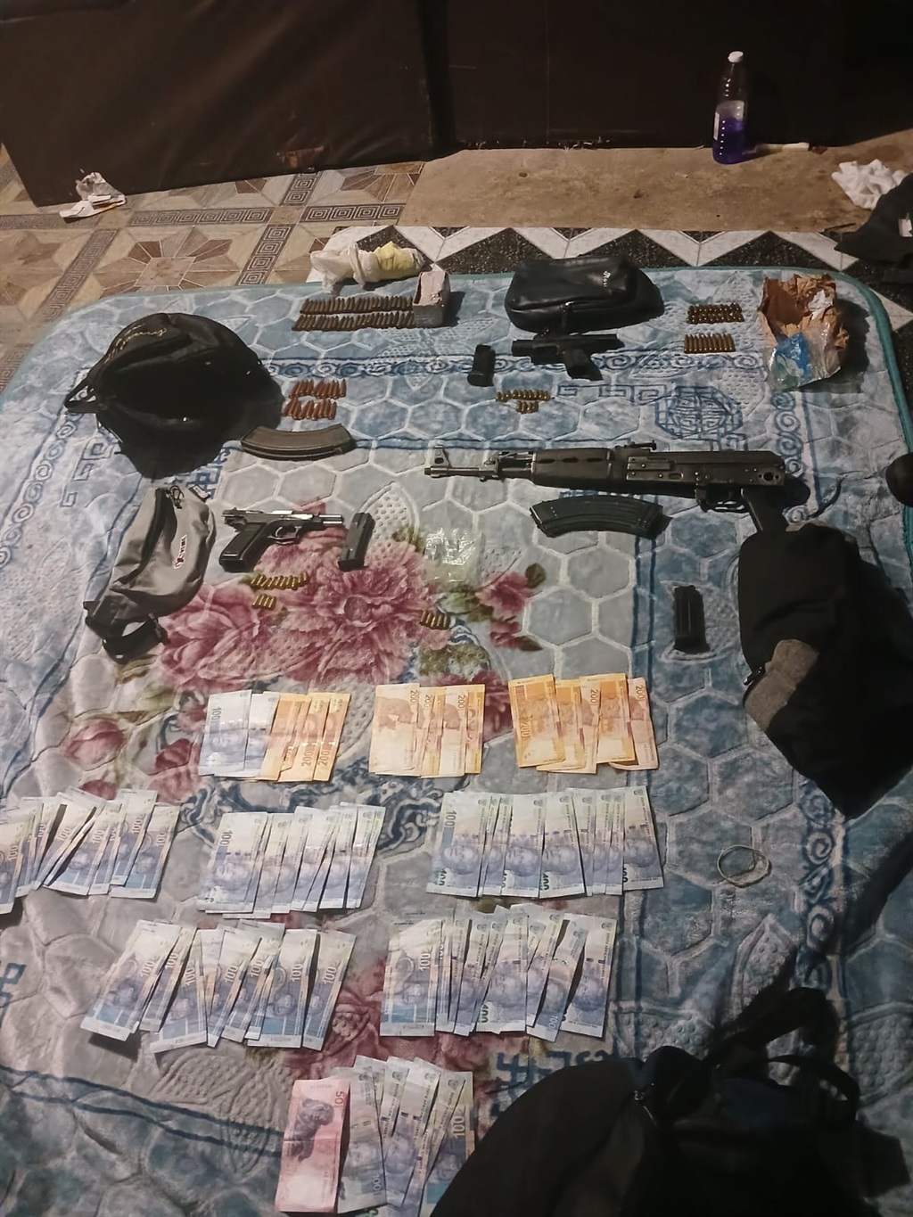 VIMBA! Cops bust gang before it strikes | Daily Sun