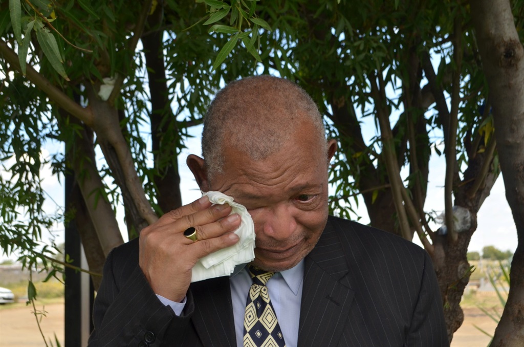 WATCH | Emotions run high at Terror Lekota's grave | Daily Sun