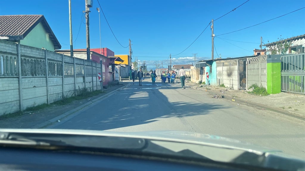Gunmen demand R2,000 before shooting driver | Daily Sun