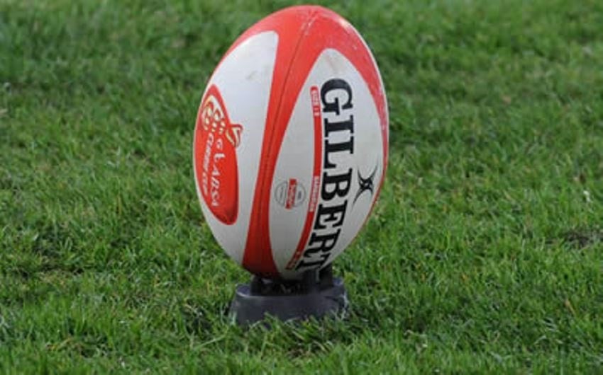 Blou Bulle haal uit vir oorwinning | Son