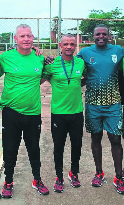 Amajimbos moet hul leaky defence uitsort | Son
