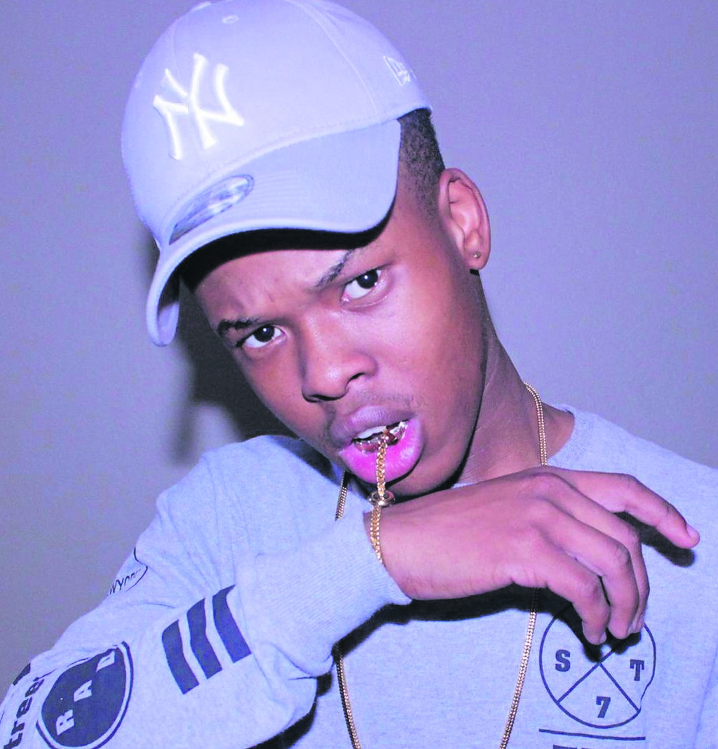 Nasty C vat Twitter-trol omtrént vas | Son