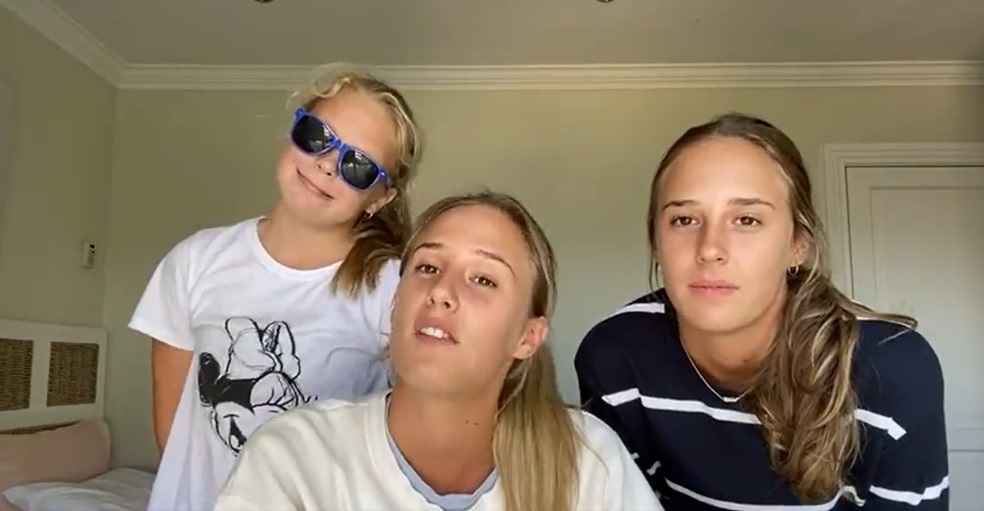 KYK | Rassie se dogters dankbaar sy skorsing is verby | Netwerk24