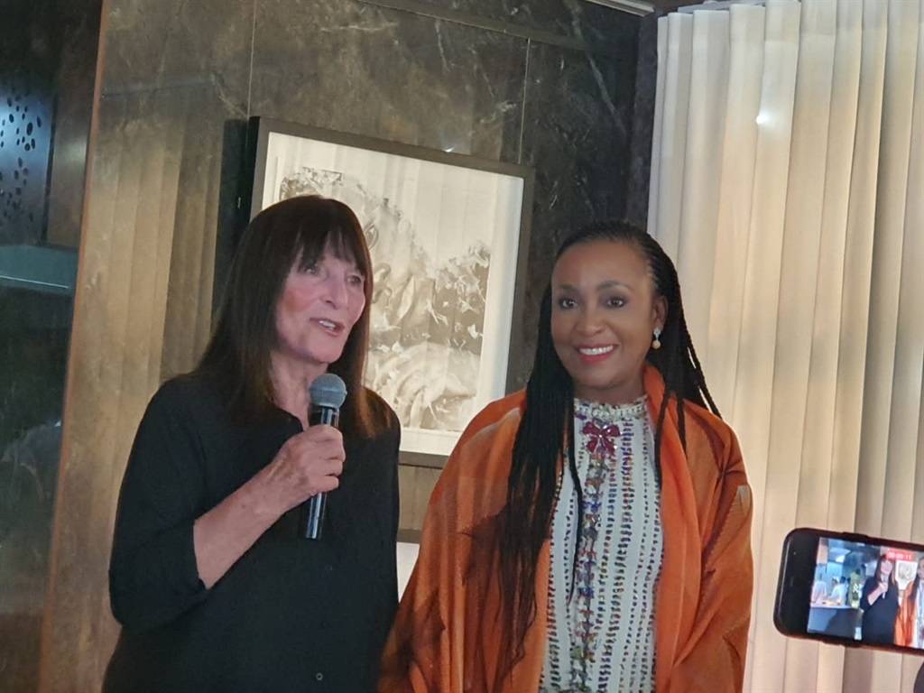 Carol Bouwer takes 'Miss World SA crown' | Daily Sun