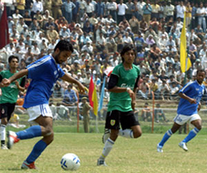 Football fever for India's female coach | News24