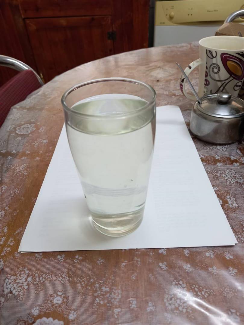 Dele in Winburg kry skoon water, ander ‘stinkende brousel’ | Netwerk24