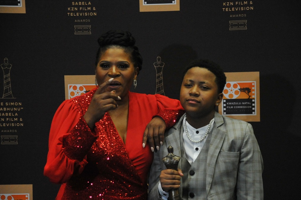 WATCH: Stars SHINE at film, TV awards! | Daily Sun