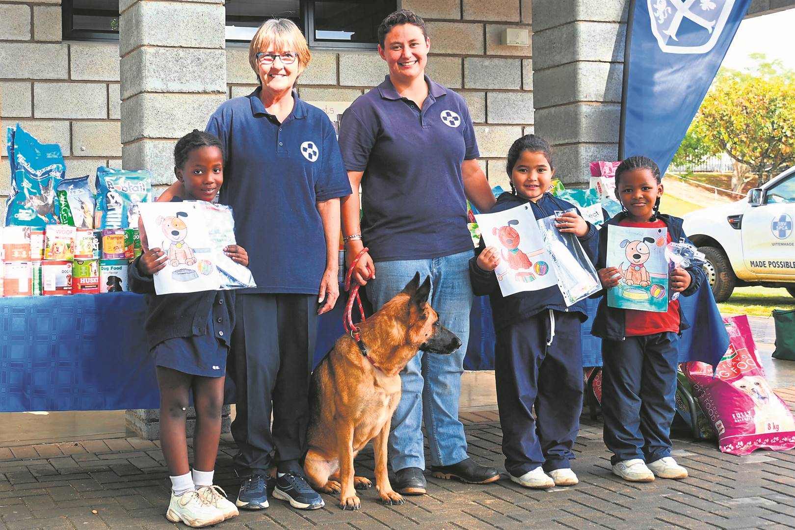 College Hill goes the extra mile for Kariega SPCA | News24