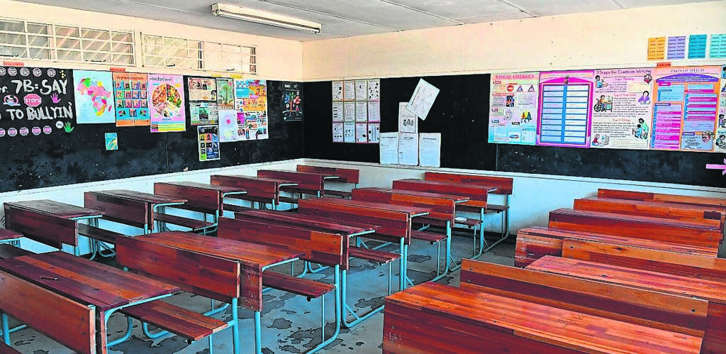 Dis ‘back to normal’ by skole | Son