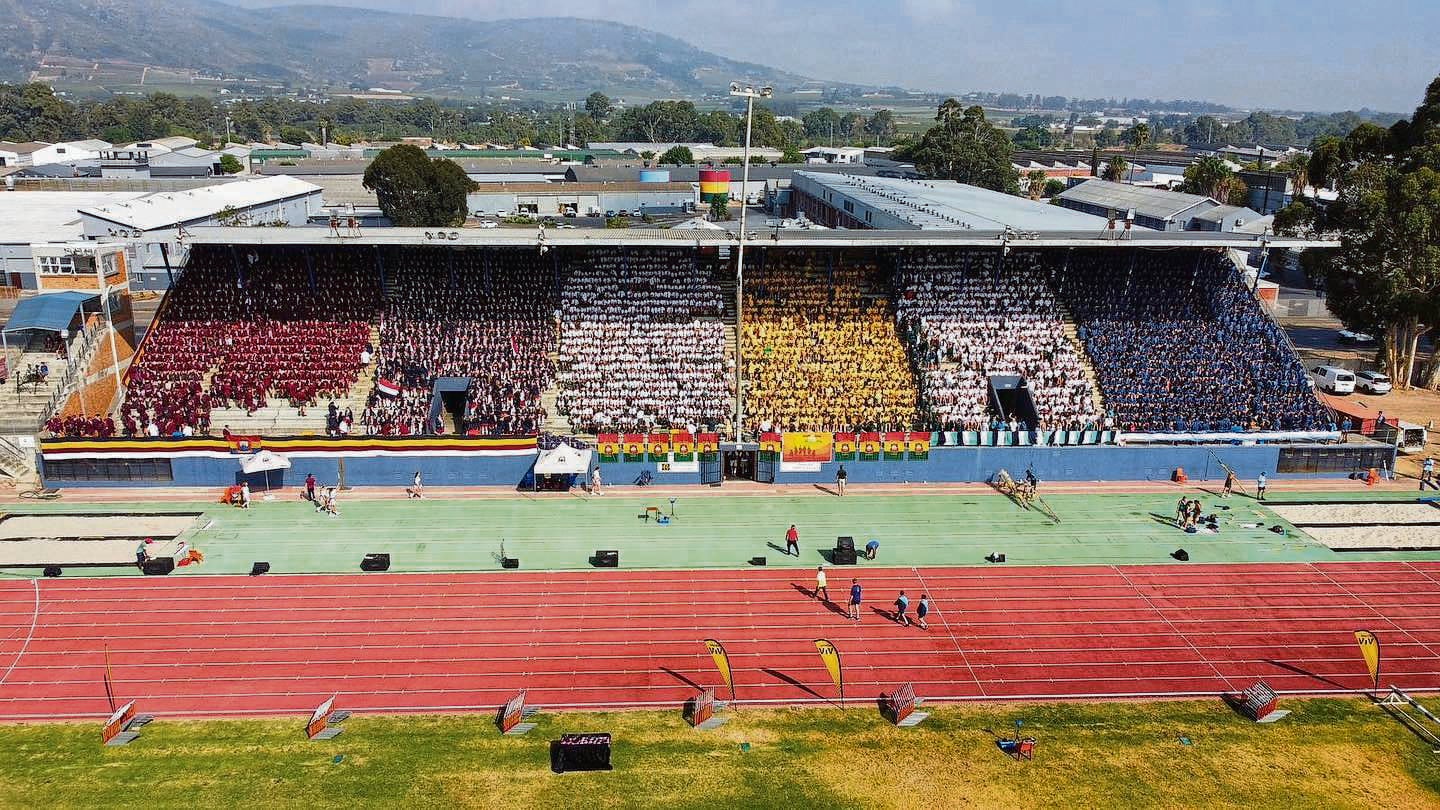 Prestige-atletiek: Paarliete as wenners van vyf skole van die Boland ...