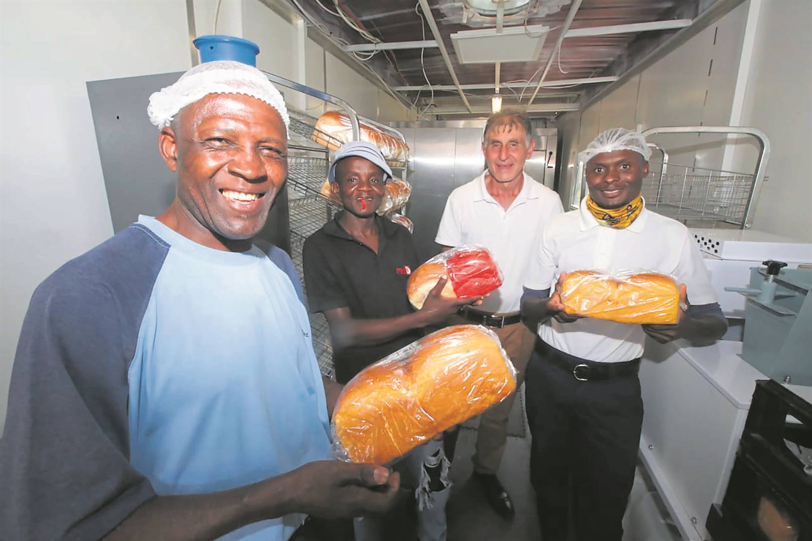 PICS: BREAD GIVES IKASI HOPE! | Daily Sun