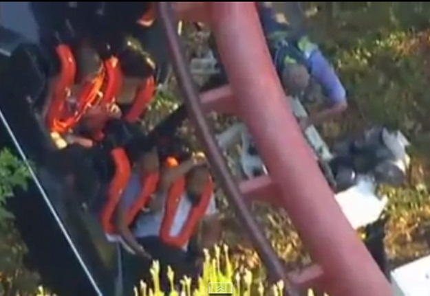 Dozens stuck, four hurt as roller coaster derails | News24
