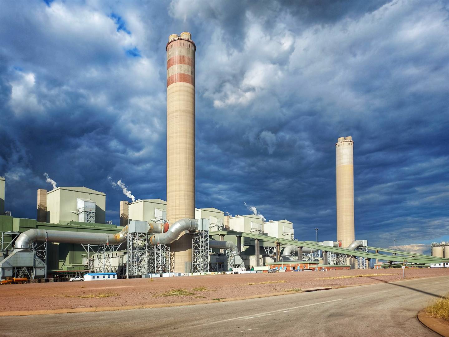 Generaal ‘te bang’ om voor parlement te kom praat oor Eskom-bedrog ...