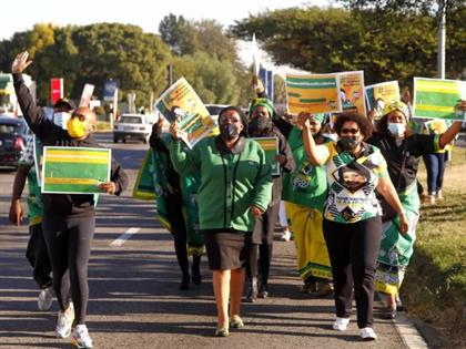'Some small group in camouflage uniform' doesn't represent the ANC's ...