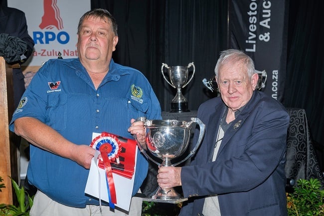 Royal-skou se R2 200/kg lamkarkas 'n ‘ongelooflike voorreg’ | Landbou