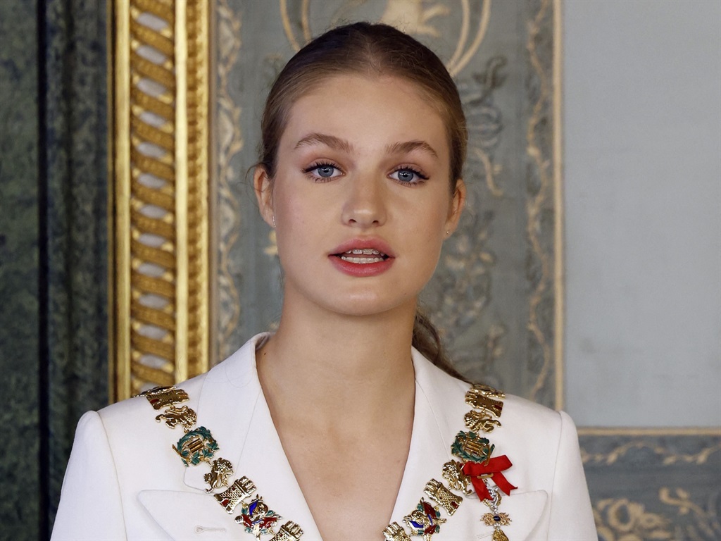 PHOTOS | 'A breath of fresh air': Spain's royal family celebrate 20 ...