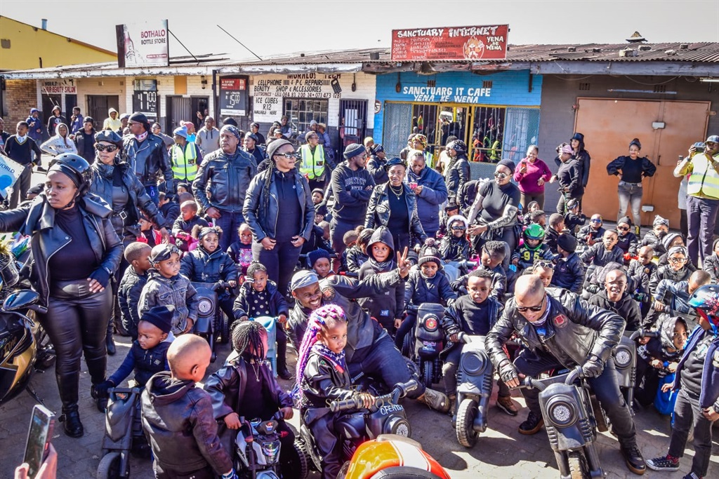 PICS: Bikers, kids VROOM through kasi streets! | Daily Sun