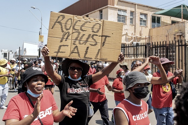 IN-DEPTH | 'Change the school's name' - expert on what Hoërskool Jan ...